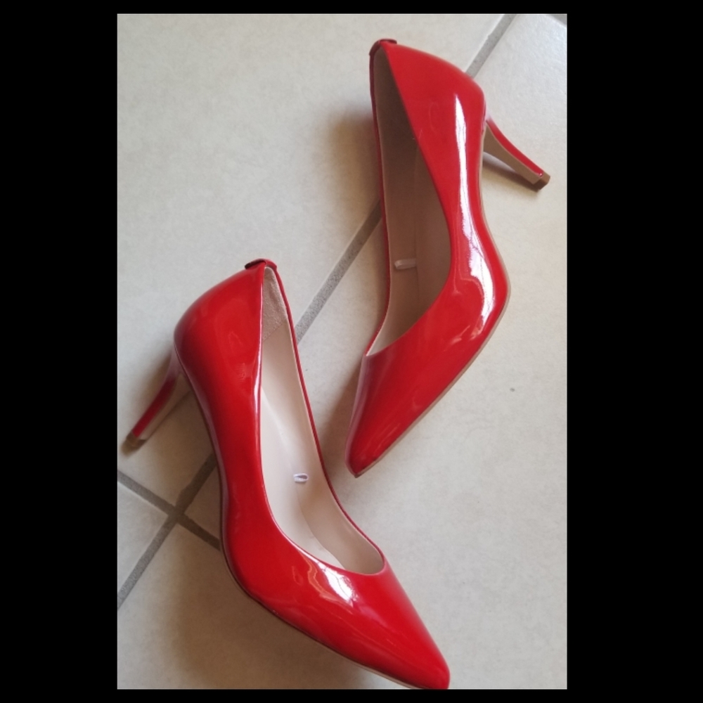Kate Spade New York Vida Red Patent Leather Pumps - Gem